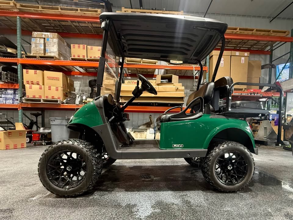 2018 EZGO RXV Electric Golf Cart - Midwest Golf Carts